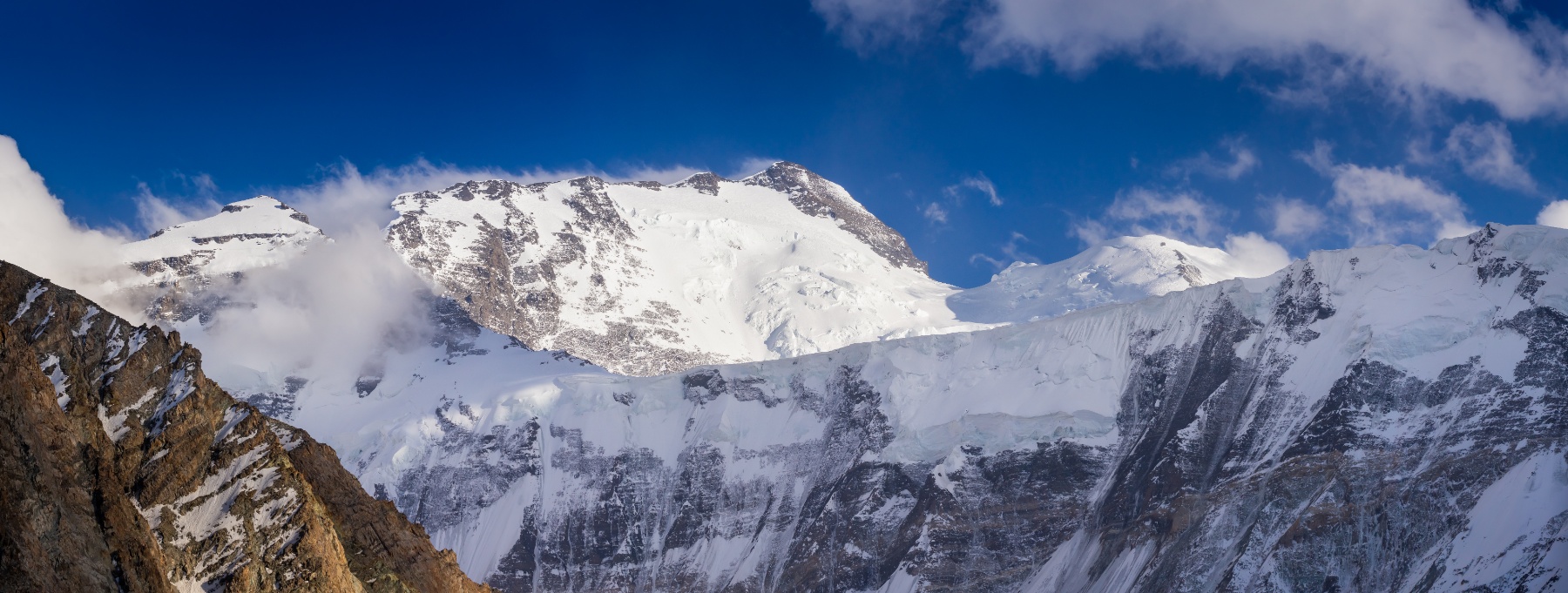 Climb Ismoil Somoni with Adventure Peaks | Adventure Peaks