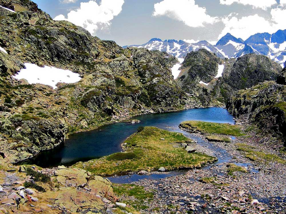 The Alt Pireneau natural park with Adventure Peaks | Adventure Peaks